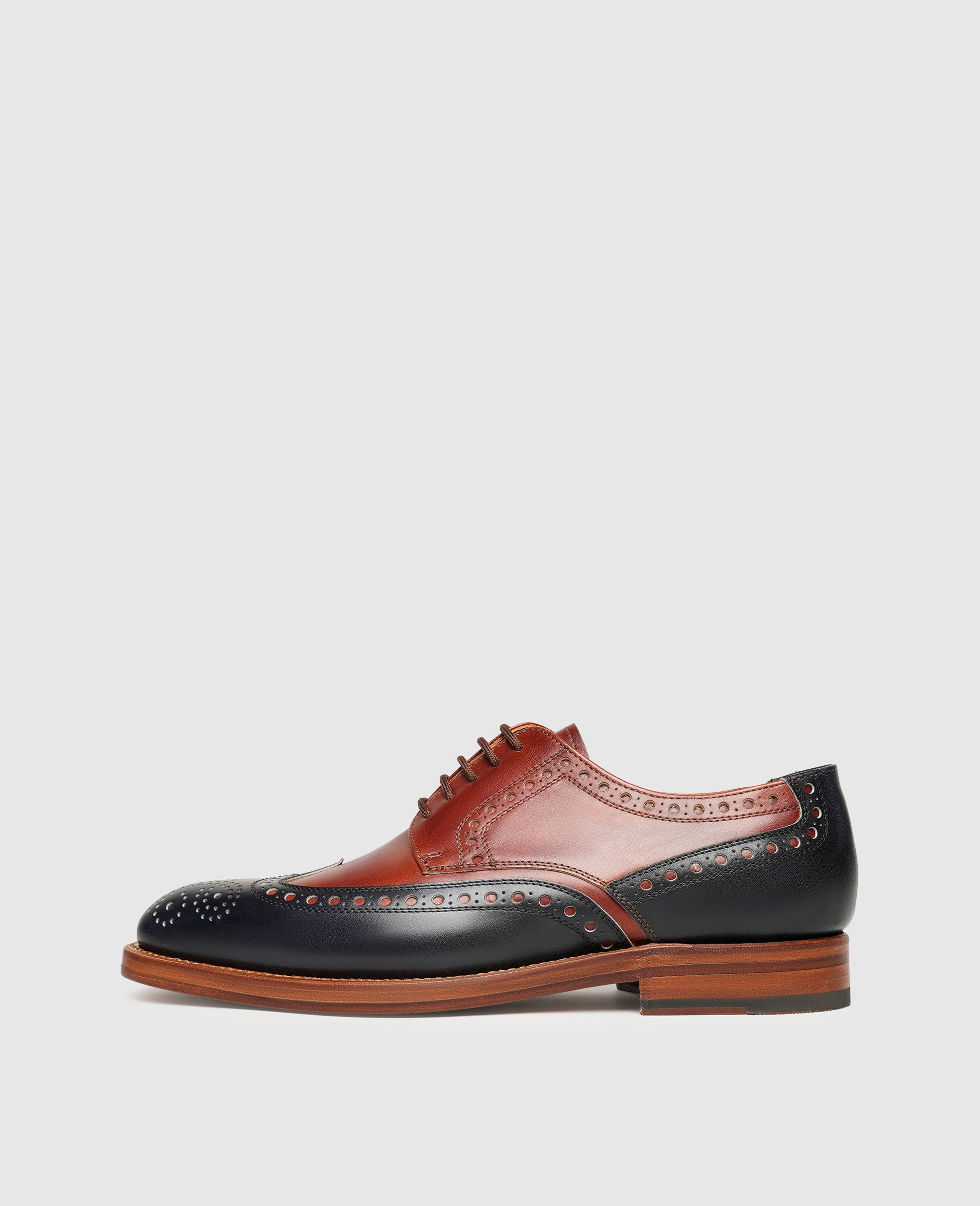 Frame-sewn men's leather shoe by Heinrich Dinkelacker | Shoepassion